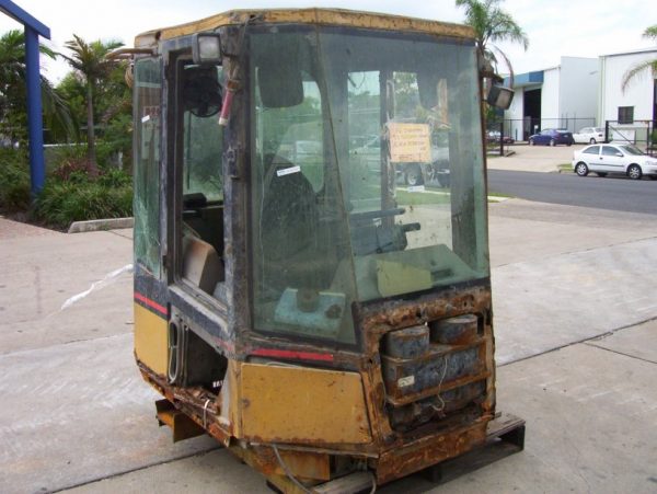 Certified ROPS Cabin Repairs - Roll Over Protection Manufacturers - QMW ...